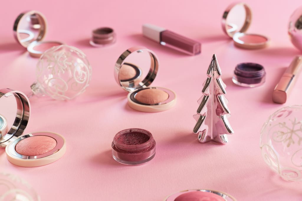 New Year's Eve Makeup: Easy-to-DIY Looks to Celebrate in Style - The ...