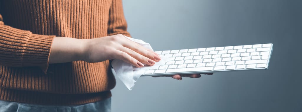 How to Clean Your Keyboard: A Comprehensive Cleaning Guide - The mag ...