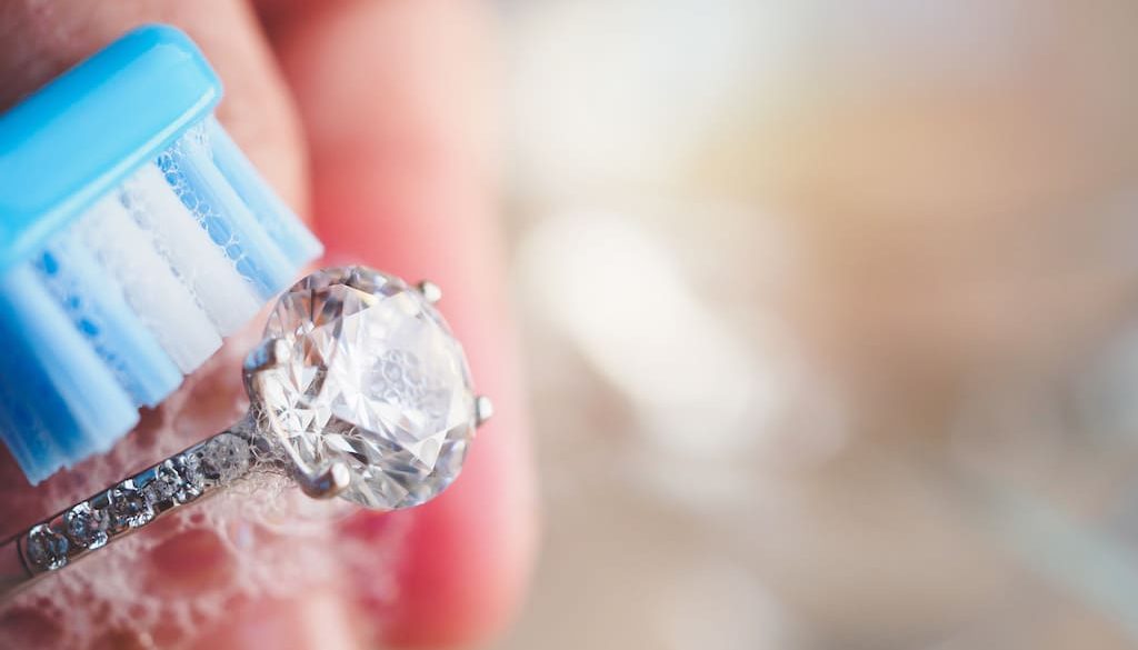 Diamond Clean: Expert Tips for Maintaining Your Jewelry's Sparkle